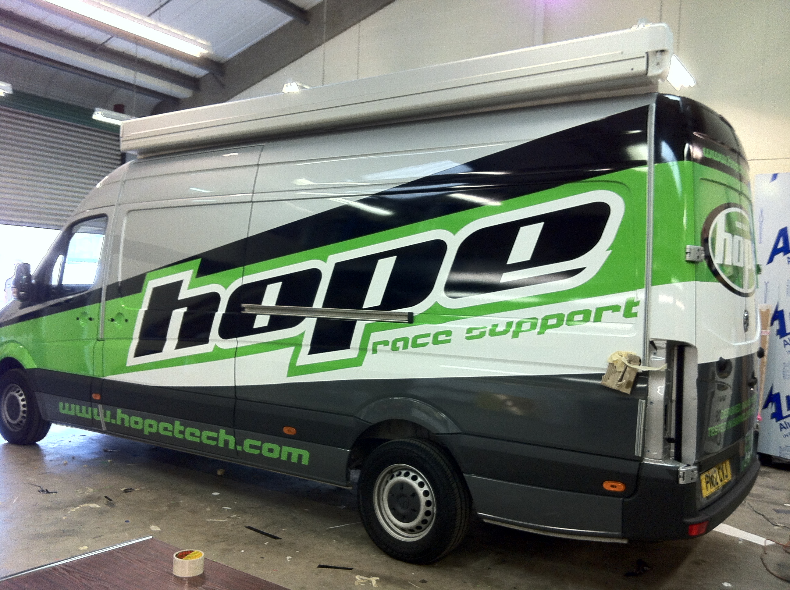 Part vehicle wrap – Fylde Signs & Graphics